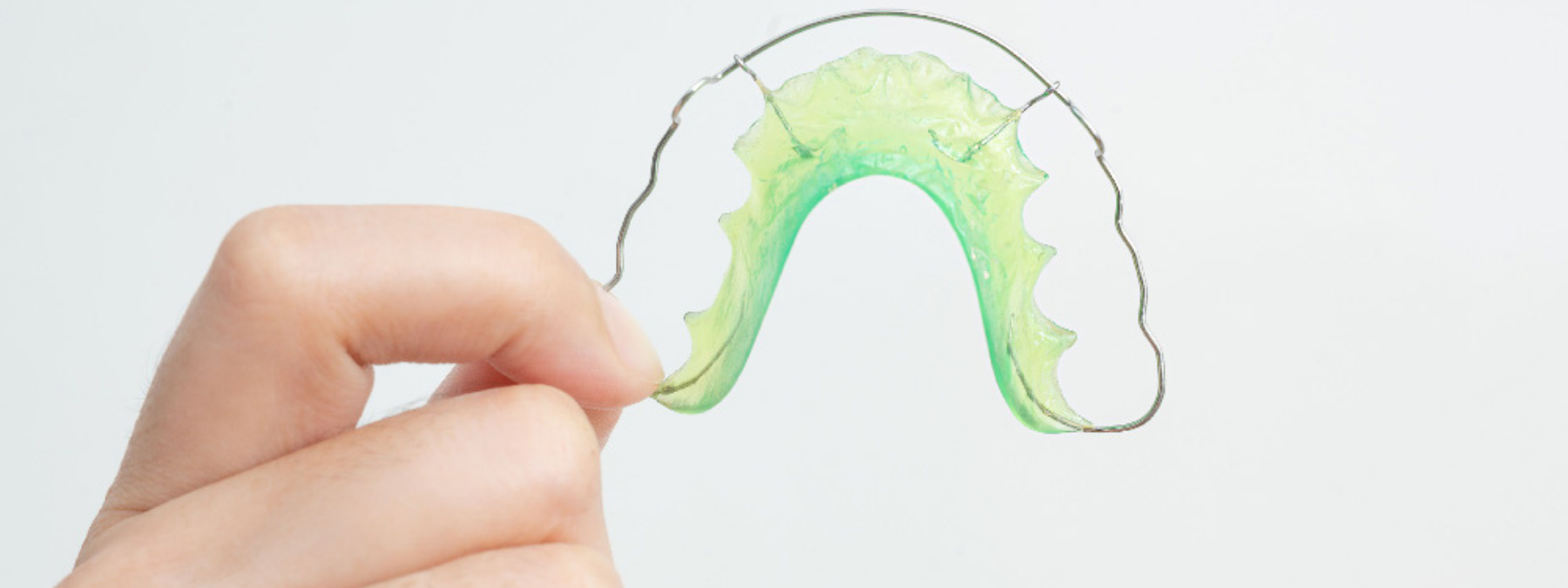 How to Tell If It’s Time to Replace Your Retainer | Saxe Orthodontics